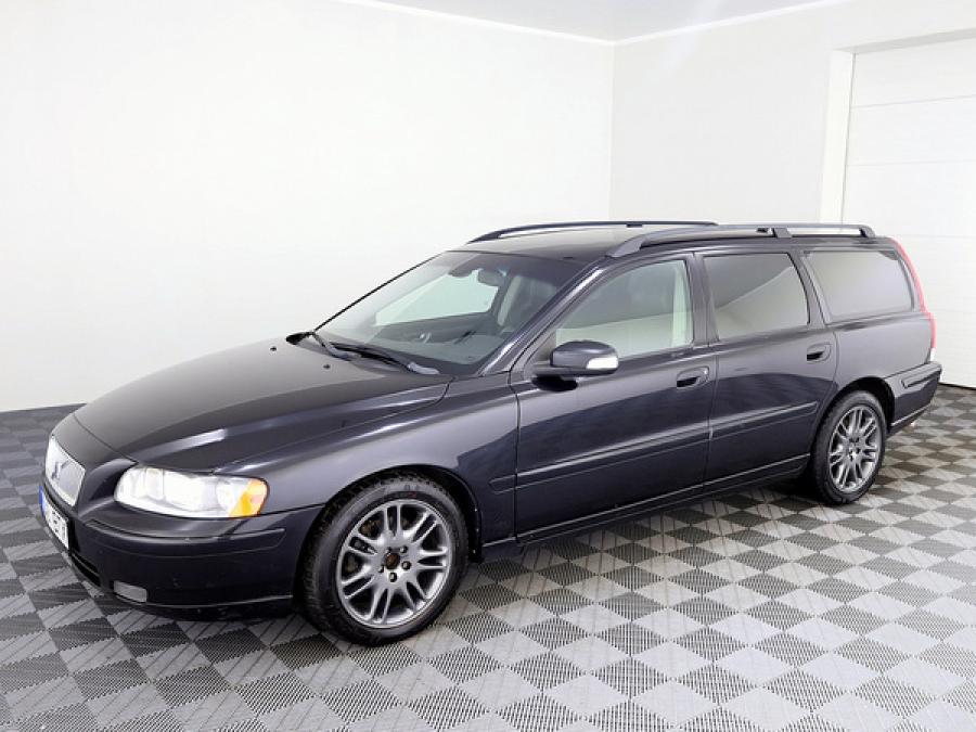 Melns Volvo V70 2006 Tallina, ar dzinēja tilpumu 2.40 L un nobraukumu 329 tūkst. km par 2499 €, foto 3 vietnē AUTOMOTO.COM.LV
