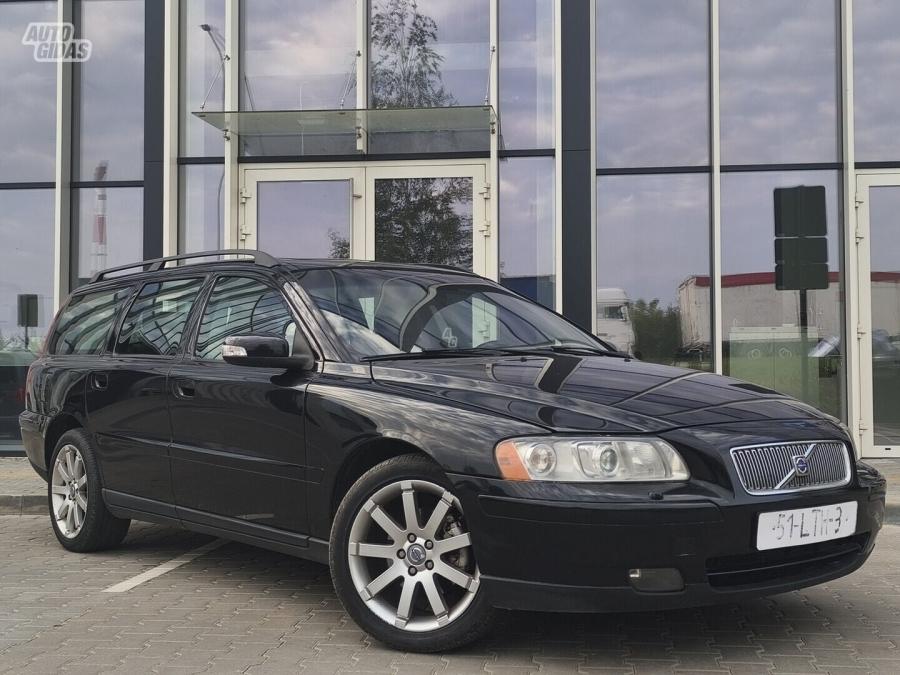 Melns Volvo V70 2006 Viļņa, ar dzinēja tilpumu 2.40 L un nobraukumu 335 tūkst. km par 2750 €, foto 3 vietnē AUTOMOTO.COM.LV