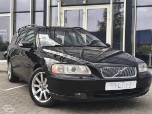 Melns Volvo V70 2006 Viļņa, ar dzinēja tilpumu 2.40 L un nobraukumu 335 tūkst. km par 2750 €, foto 4 vietnē AUTOMOTO.COM.LV