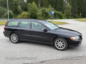 Черный Вольво В70 2006 в Выру, объемом двигателя 2.40 л и пробегом 360 тыс. км за 2800 €, фото 6 на AUTOMOTO.COM.LV