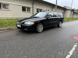 Melns Volvo V70 2006 Rēzekne, ar dzinēja tilpumu 2.40 L un nobraukumu 308 tūkst. km par 2950 €, foto 4 vietnē AUTOMOTO.COM.LV
