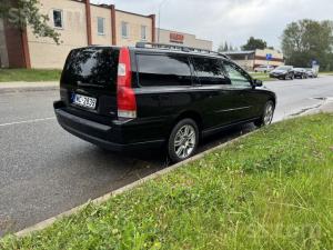 Melns Volvo V70 2006 Rēzekne, ar dzinēja tilpumu 2.40 L un nobraukumu 308 tūkst. km par 2950 €, foto 5 vietnē AUTOMOTO.COM.LV
