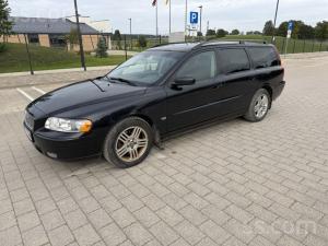 Melns Volvo V70 2006 Rīga, ar dzinēja tilpumu 2.40 L un nobraukumu 492 tūkst. km par 2000 €, foto 3 vietnē AUTOMOTO.COM.LV