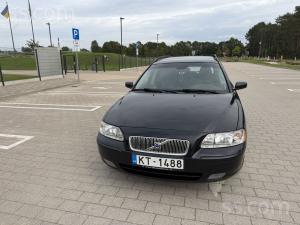 Melns Volvo V70 2006 Rīga, ar dzinēja tilpumu 2.40 L un nobraukumu 492 tūkst. km par 2000 €, foto 5 vietnē AUTOMOTO.COM.LV