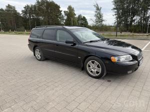 Melns Volvo V70 2006 Rīga, ar dzinēja tilpumu 2.40 L un nobraukumu 492 tūkst. km par 2000 €, foto 7 vietnē AUTOMOTO.COM.LV