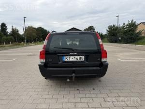 Melns Volvo V70 2006 Rīga, ar dzinēja tilpumu 2.40 L un nobraukumu 492 tūkst. km par 2000 €, foto 9 vietnē AUTOMOTO.COM.LV