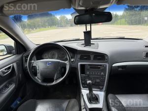 Melns Volvo V70 2006 Rīga, ar dzinēja tilpumu 2.40 L un nobraukumu 492 tūkst. km par 2000 €, foto 14 vietnē AUTOMOTO.COM.LV