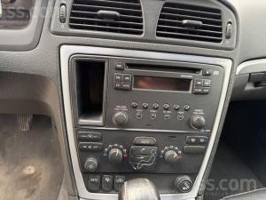 Melns Volvo V70 2006 Rīga, ar dzinēja tilpumu 2.40 L un nobraukumu 492 tūkst. km par 2000 €, foto 19 vietnē AUTOMOTO.COM.LV