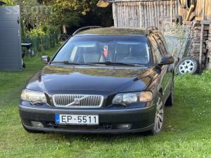 Melns Volvo V70 2006 Tukums, ar dzinēja tilpumu 2.40 L un nobraukumu 490 tūkst. km par 650 €, foto 3 vietnē AUTOMOTO.COM.LV