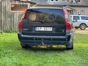 Melns Volvo V70 2006 Tukums, ar dzinēja tilpumu 2.40 L un nobraukumu 490 tūkst. km par 650 €, foto 6 vietnē AUTOMOTO.COM.LV