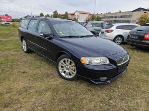 Melns Volvo V70 2006 Cēsis, ar dzinēja tilpumu 2.40 L un nobraukumu 440 tūkst. km par 2200 €, foto  vietnē AUTOMOTO.COM.LV
