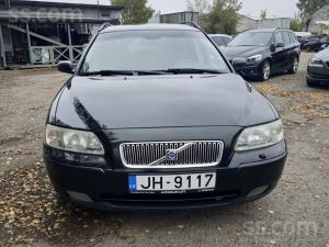 Black Volvo V70 2006 in Riga, with an engine capacity of 2.40 L and mileage of 0 thousand km for 1790 €, photo 3 on AUTOMOTO.COM.LV