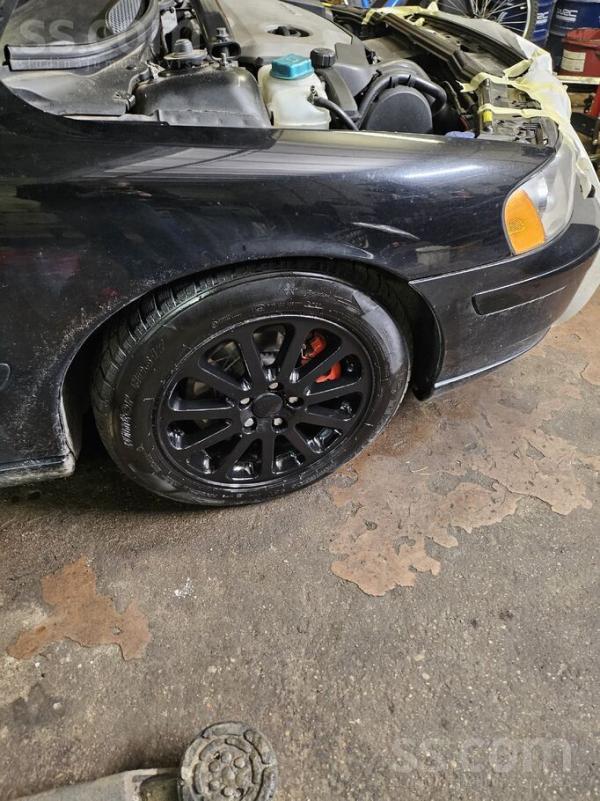Melns Volvo V70 2006 Limbaži, ar dzinēja tilpumu 2.40 L un nobraukumu 450 tūkst. km par 1000 €, foto 8 vietnē AUTOMOTO.COM.LV