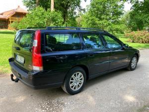 Black Volvo V70 2007 in Jelgava, with an engine capacity of 2.40 L and mileage of 349 thousand km for 5700 €, photo 4 on AUTOMOTO.COM.LV
