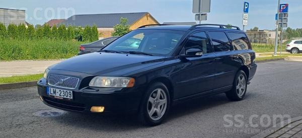 Melns Volvo V70 2007 Rīga, ar dzinēja tilpumu 2.40 L un nobraukumu 396 tūkst. km par 2450 €, foto 3 vietnē AUTOMOTO.COM.LV