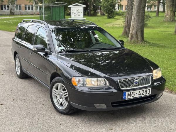Melns Volvo V70 2007 Jelgava, ar dzinēja tilpumu 2.40 L un nobraukumu 320 tūkst. km par 800 €, foto 3 vietnē AUTOMOTO.COM.LV