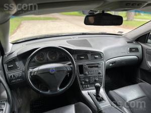 Melns Volvo V70 2007 Jelgava, ar dzinēja tilpumu 2.40 L un nobraukumu 320 tūkst. km par 800 €, foto 8 vietnē AUTOMOTO.COM.LV