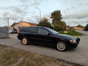 Melns Volvo V70 2007 Talsi, ar dzinēja tilpumu 2.40 L un nobraukumu 300 tūkst. km par 2650 €, foto 3 vietnē AUTOMOTO.COM.LV