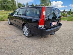 Melns Volvo V70 2007 Ogre, ar dzinēja tilpumu 2.40 L un nobraukumu 197 tūkst. km par 3970 €, foto 4 vietnē AUTOMOTO.COM.LV