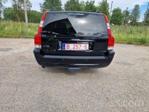 Melns Volvo V70 2007 Ogre, ar dzinēja tilpumu 2.40 L un nobraukumu 197 tūkst. km par 3970 €, foto 6 vietnē AUTOMOTO.COM.LV