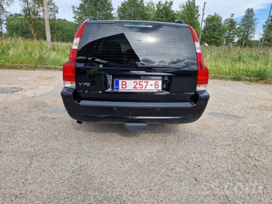Melns Volvo V70 2007 Ogre, ar dzinēja tilpumu 2.40 L un nobraukumu 197 tūkst. km par 3970 €, foto 6 vietnē AUTOMOTO.COM.LV