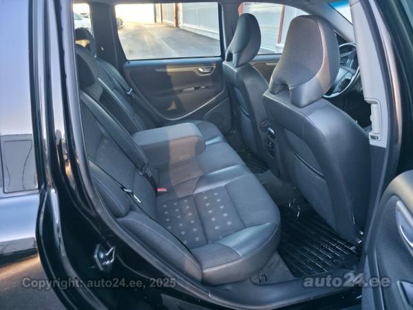 Черный Вольво В70 2007 в Таллин, объемом двигателя 2.40 л и пробегом 298 тыс. км за 1300 €, фото 11 на AUTOMOTO.COM.LV