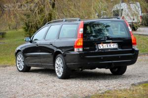 Black Volvo V70 2007 in Riga, with an engine capacity of 2.40 L and mileage of 315 thousand km for 3799 €, photo 20 on AUTOMOTO.COM.LV