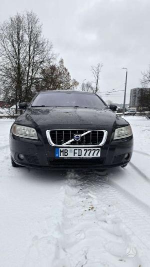 Melns Volvo V70 2007 Viļņa, ar dzinēja tilpumu 2.40 L un nobraukumu 336 tūkst. km par 3549 €, foto  vietnē AUTOMOTO.COM.LV