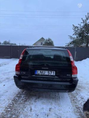 Melns Volvo V70 2007 Trakai, ar dzinēja tilpumu 2.40 L un nobraukumu 450 tūkst. km par 2550 €, foto 6 vietnē AUTOMOTO.COM.LV