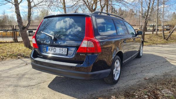 Melns Volvo V70 2007 Radviliškis, ar dzinēja tilpumu 2.40 L un nobraukumu 343 tūkst. km par 2999 €, foto 6 vietnē AUTOMOTO.COM.LV