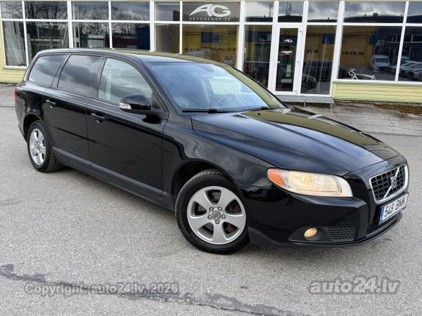 Melns Volvo V70 2007 Tartu, ar dzinēja tilpumu 2.40 L un nobraukumu 282 tūkst. km par 3799 €, foto 1 vietnē AUTOMOTO.COM.LV