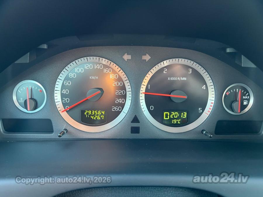 Черный Вольво В70 2007 в Таллин, объемом двигателя 2.40 л и пробегом 294 тыс. км за 3299 €, фото 31 на AUTOMOTO.COM.LV