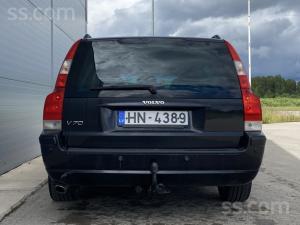 Black Volvo V70 2007 in Preili, with an engine capacity of 2.40 L and mileage of 416 thousand km for 2450 €, photo 10 on AUTOMOTO.COM.LV