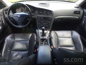 Black Volvo V70 2007 in Preili, with an engine capacity of 2.40 L and mileage of 416 thousand km for 2450 €, photo 11 on AUTOMOTO.COM.LV
