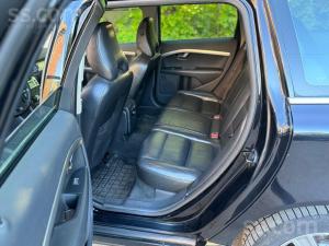 Black Volvo V70 2007 in Riga, with an engine capacity of 2.40 L and mileage of 383 thousand km for 3700 €, photo 9 on AUTOMOTO.COM.LV