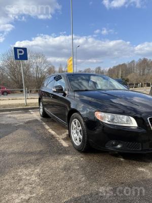 Melns Volvo V70 2007 Daugavpils, ar dzinēja tilpumu 2.40 L un nobraukumu 292 tūkst. km par 3800 €, foto 7 vietnē AUTOMOTO.COM.LV