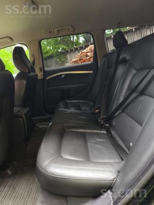 Melns Volvo V70 2007 Ventspils, ar dzinēja tilpumu 2.40 L un nobraukumu 307 tūkst. km par 3500 €, foto 9 vietnē AUTOMOTO.COM.LV