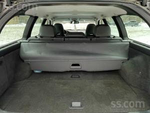Black Volvo V70 2007 in Riga, with an engine capacity of 2.40 L and mileage of 467 thousand km for 2700 €, photo 17 on AUTOMOTO.COM.LV