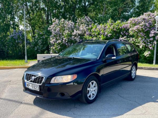 Black Volvo V70 2007 in Riga, with an engine capacity of 2.40 L and mileage of 0 thousand km for 4500 €, photo 1 on AUTOMOTO.COM.LV
