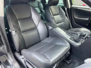 Black Volvo V70 2007 in Riga, with an engine capacity of 2.40 L and mileage of 237 thousand km for 2500 €, photo 15 on AUTOMOTO.COM.LV