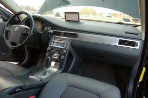 Melns Volvo V70 2007 Jēkabpils, ar dzinēja tilpumu 2.40 L un nobraukumu 255 tūkst. km par 5700 €, foto 16 vietnē AUTOMOTO.COM.LV