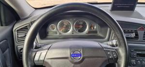 Black Volvo V70 2007 in Daugavpils, with an engine capacity of 2.40 L and mileage of 391 thousand km for 2950 €, photo 13 on AUTOMOTO.COM.LV