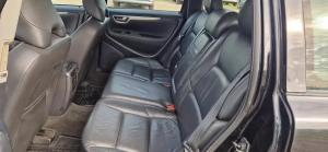 Black Volvo V70 2007 in Daugavpils, with an engine capacity of 2.40 L and mileage of 391 thousand km for 2950 €, photo 19 on AUTOMOTO.COM.LV