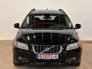 Black Volvo V70 2007 in Jurmala, with an engine capacity of 2.40 L and mileage of 456 thousand km for 4850 €, photo 4 on AUTOMOTO.COM.LV