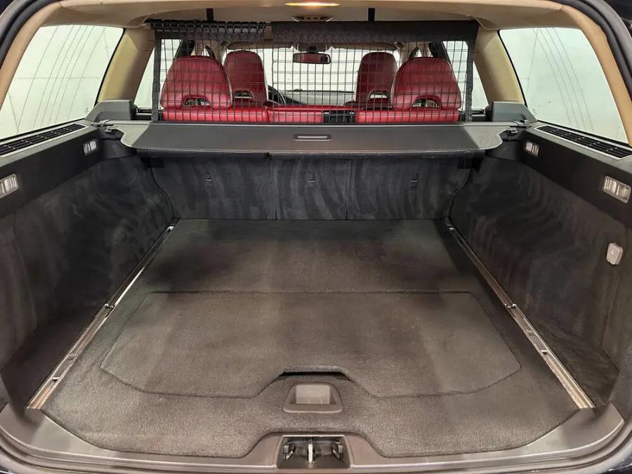 Black Volvo V70 2007 in Jurmala, with an engine capacity of 2.40 L and mileage of 456 thousand km for 4850 €, photo 27 on AUTOMOTO.COM.LV