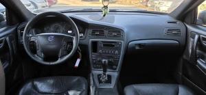 Черный Вольво В70 2007 в Валмиера, объемом двигателя 2.40 л и пробегом 454 тыс. км за 1700 €, фото 8 на AUTOMOTO.COM.LV