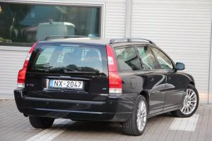 Черный Вольво В70 2007 в Марупе, объемом двигателя 2.40 л и пробегом 330 тыс. км за 3750 €, фото 10 на AUTOMOTO.COM.LV