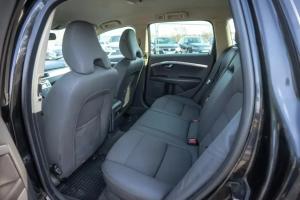 Melns Volvo V70 2007 Liepāja, ar dzinēja tilpumu 2.40 L un nobraukumu 426 tūkst. km par 2000 €, foto 11 vietnē AUTOMOTO.COM.LV