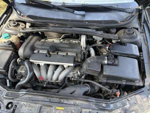Melns Volvo V70 2007 Prienai, ar dzinēja tilpumu 2.44 L un nobraukumu 350 tūkst. km par 950 €, foto 9 vietnē AUTOMOTO.COM.LV