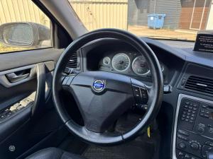 Melns Volvo V70 2007 Alīta, ar dzinēja tilpumu 2.40 L un nobraukumu 310 tūkst. km par 2450 €, foto 12 vietnē AUTOMOTO.COM.LV